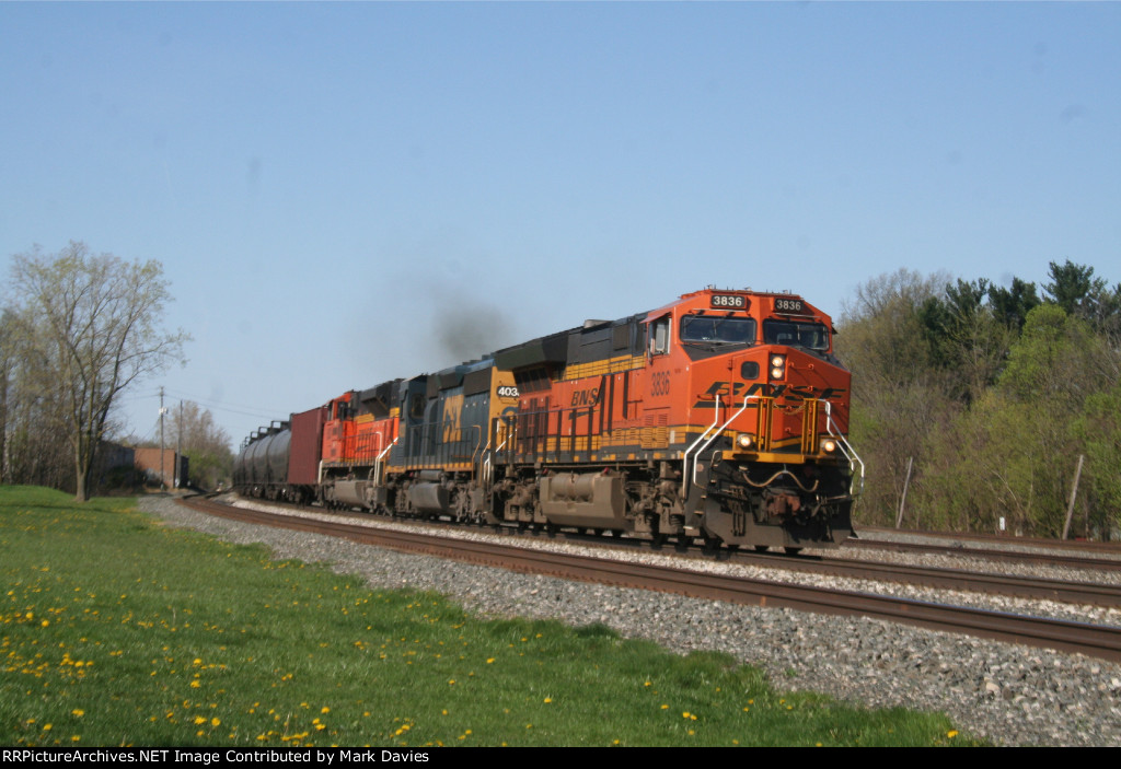 BNSF 3836